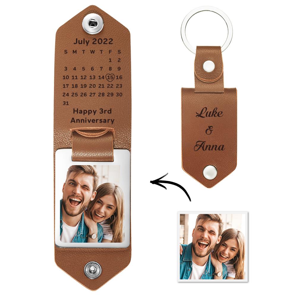 Personalized Calendar Date Keychain Couple Leather Keyring - MadeMine ...